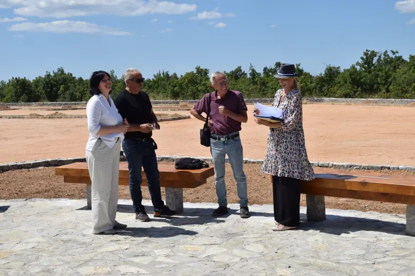 NP Krka otvara novo parkiralište, posjetitelji Roškog slapa imat će ...